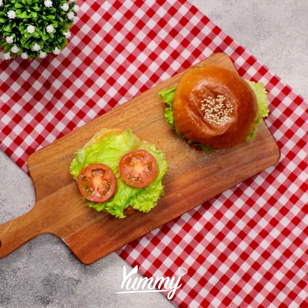 Resep Cheesy Beef Burger Mudah dan Cepat