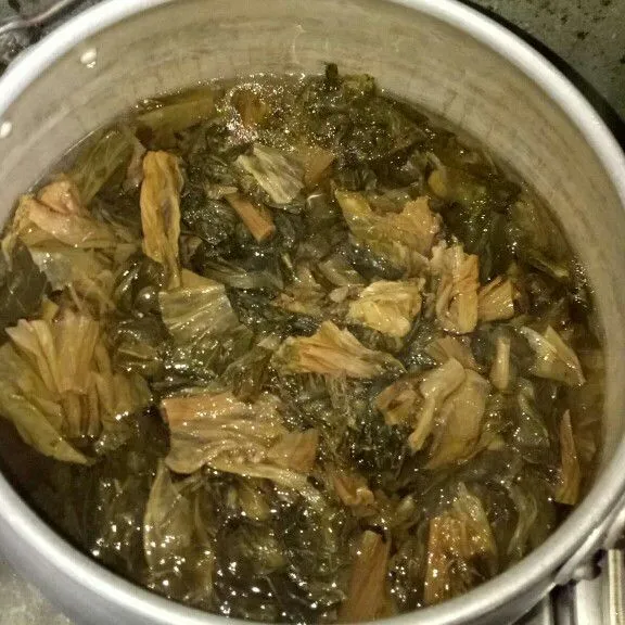 Resep Sop Babi Sawi Asin Sederhana Rumahan di Yummy App