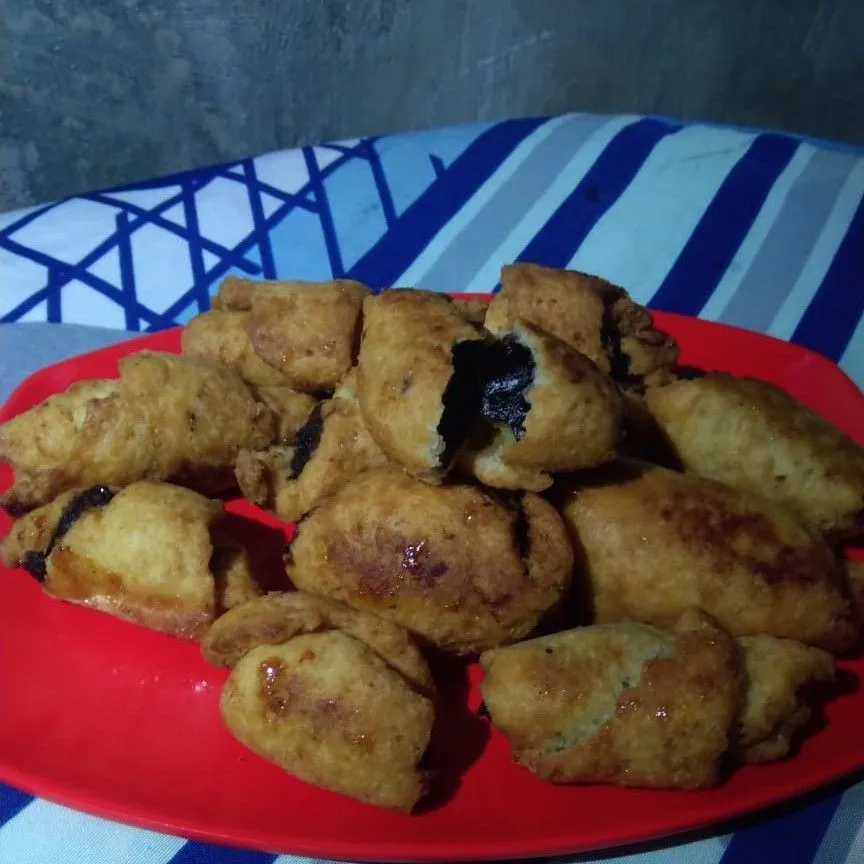 Resep Molen Coklat Lumer Sederhana Rumahan di Yummy App
