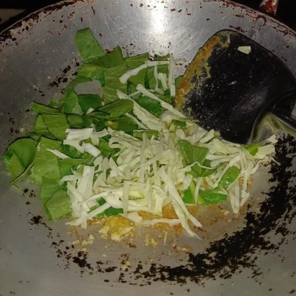 Resep Mie Goreng Sayur Sederhana Rumahan di Yummy App