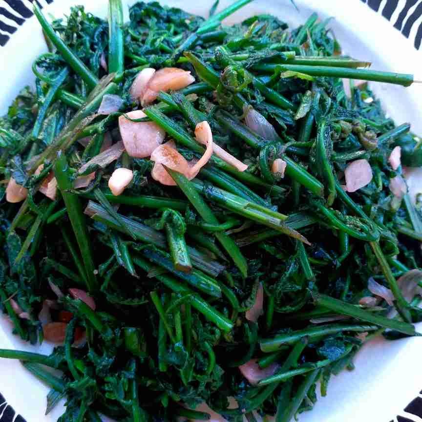 Resep Tumis Pakis Sederhana Rumahan Di Yummy App