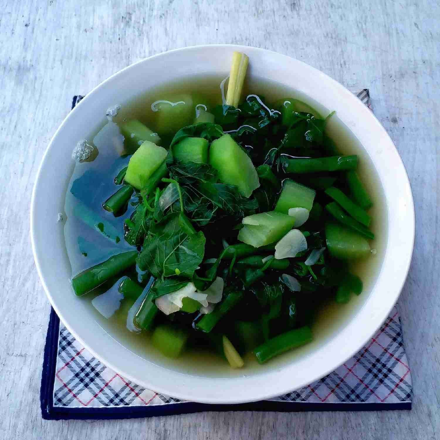 Resep Bening Bayam Labu dan Buncis Sederhana Rumahan di Yummy App