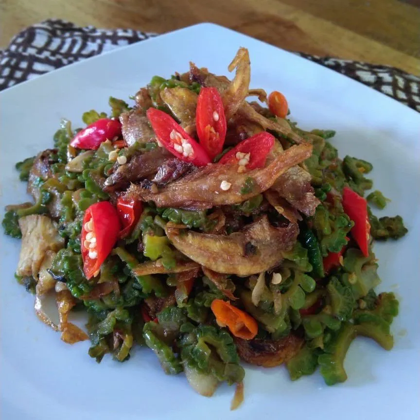 Resep Pare Ikan Asin Sederhana Rumahan di Yummy App