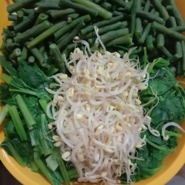 Resep Sego Pecel Khas Jawa Timur Jagomasakminggu3 Sederhana Rumahan Di Yummy App