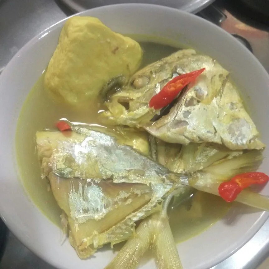 Resep Ikan Simba "pindang kuning" Sederhana Rumahan di Yummy App