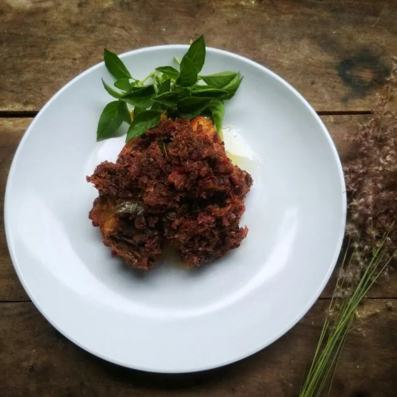 Resep Ayam Bumbu Hitam Khas Madura 1resep1nasibungkus Sederhana Rumahan Di Yummy App