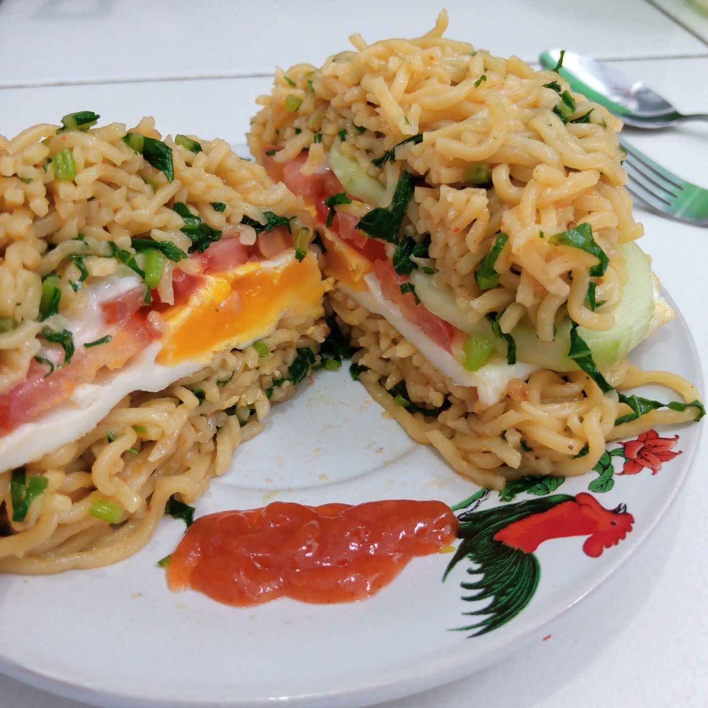 Resep Burger Mie Instan #JagoMasakMinggu5 Sederhana Rumahan di Yummy App