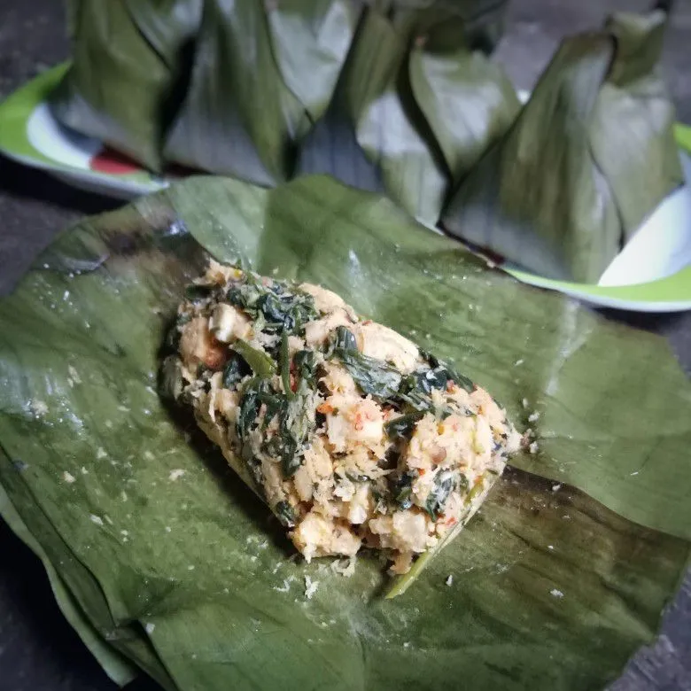 Resep Botok Daun Singkong #JagoMasakMinggu6 Sederhana Rumahan di Yummy App