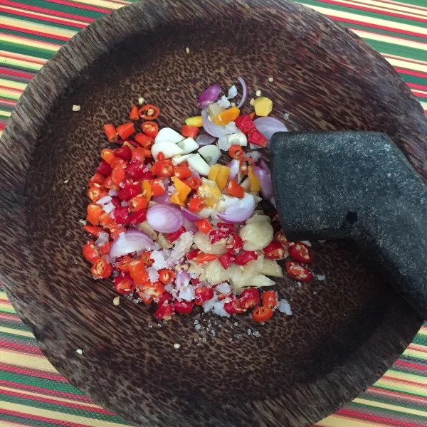 Resep Ikan Bumbu Kuning Sederhana Rumahan di Yummy App