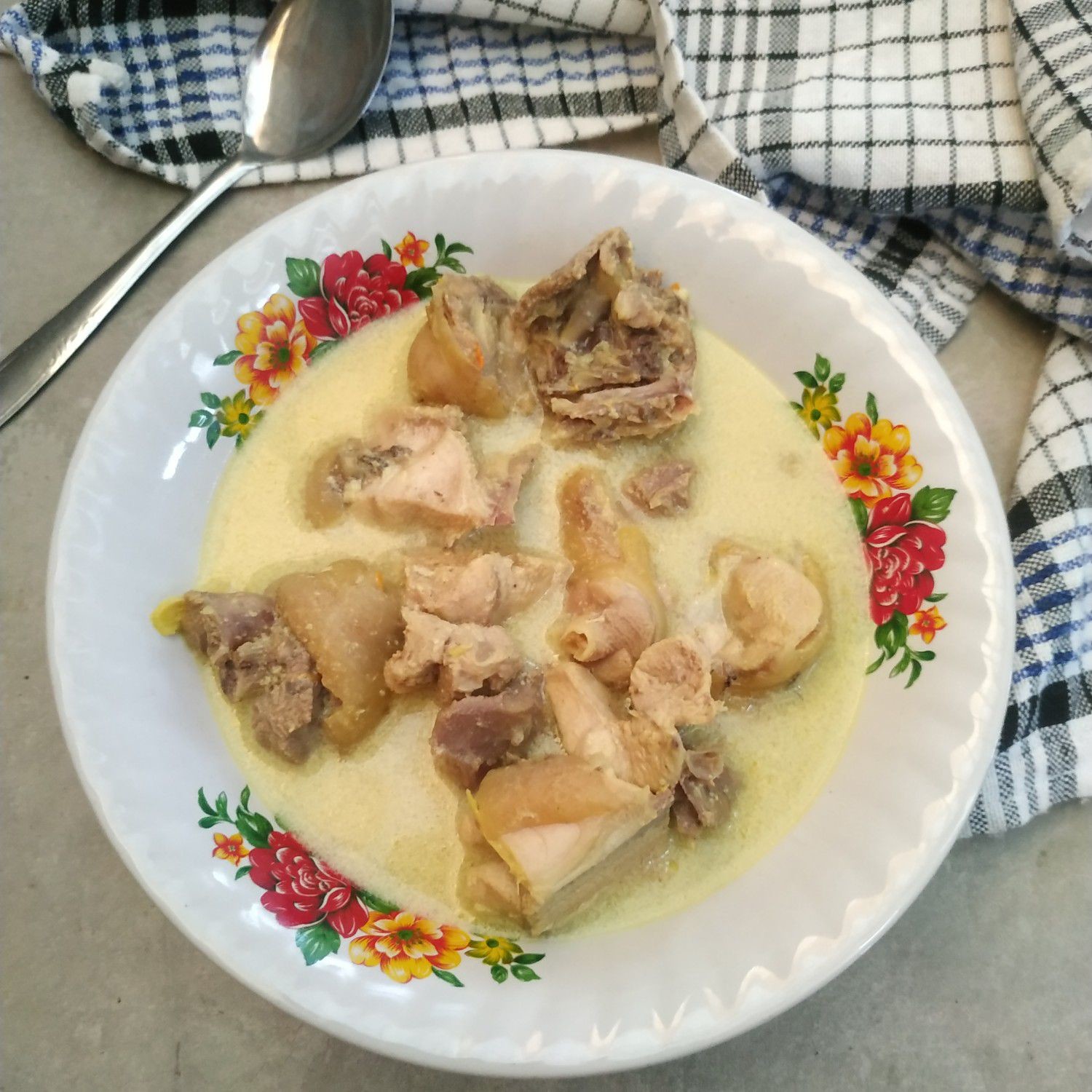 Resep Uta Dada Khas Palu #JagoMasakMinggu7 Sederhana Rumahan di Yummy App