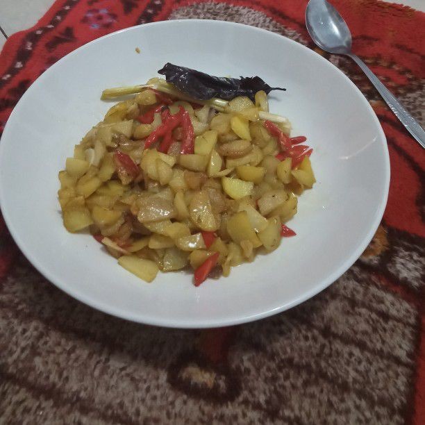 Resep Oseng Kentang Sederhana Rumahan di Yummy App