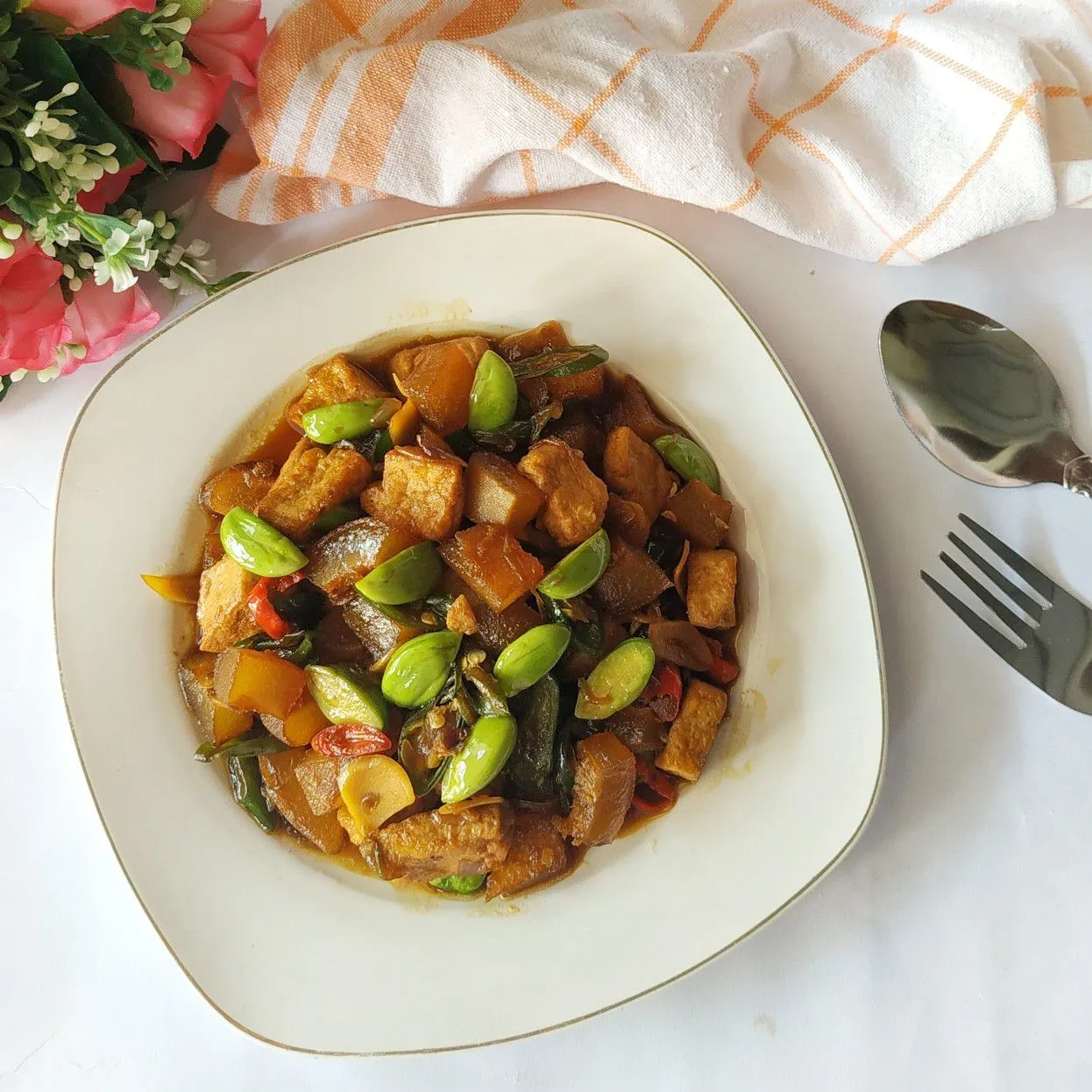 Resep Oseng Kikil Tahu Cabe Hijau #JagoMasakMinggu9 Sederhana Rumahan ... Resep Oseng Kikil Tahu Cabe Hijau #JagoMasakMinggu9 Sederhana Rumahan ...