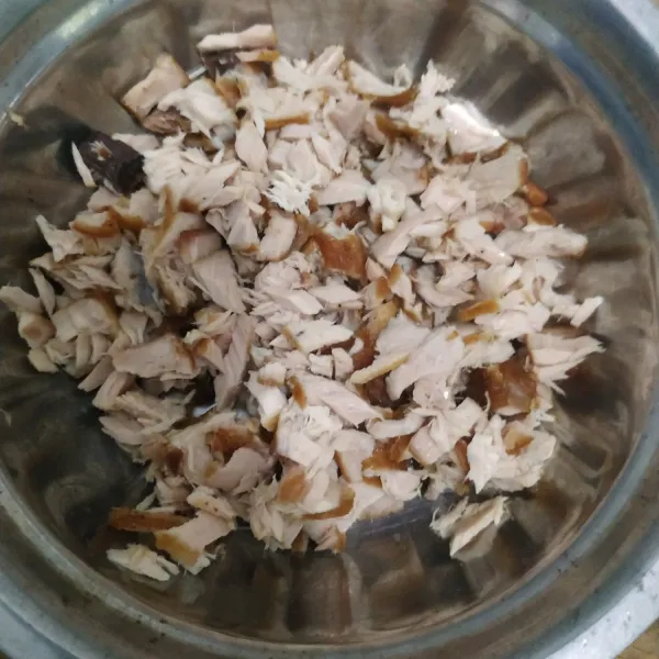 Resep Tuna Suwir Kemangi Sederhana Rumahan Di Yummy App