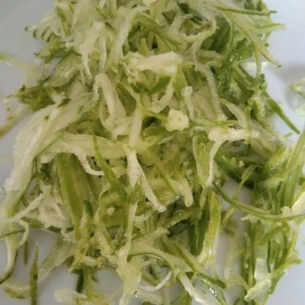 Resep Es Timun Selasih Sederhana Rumahan di Yummy App