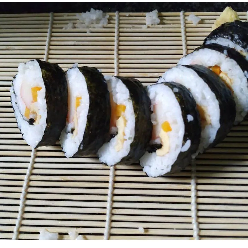 Resep Kimbab Crab Stick Sederhana Rumahan Di Yummy App