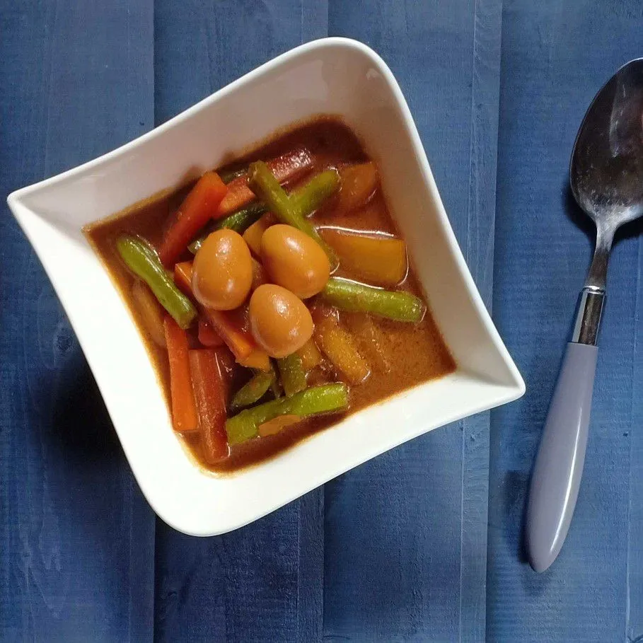Resep Semur Sayur Telur Puyuh Sederhana Rumahan di Yummy App