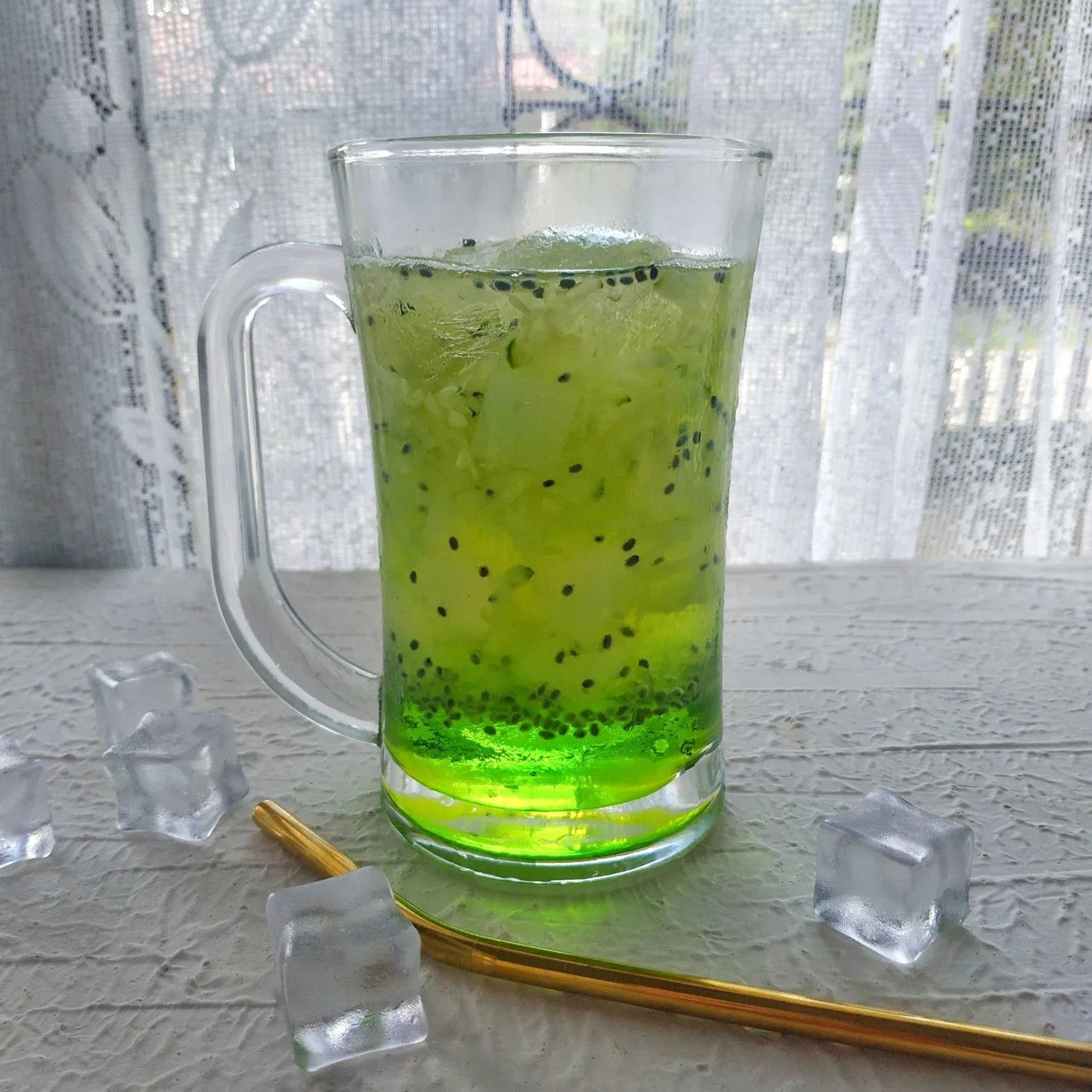Resep Es Timun Selasih #JagoMasakMinggu1Periode2 Sederhana Rumahan di ... Resep Es Timun Selasih #JagoMasakMinggu1Periode2 Sederhana Rumahan di ...