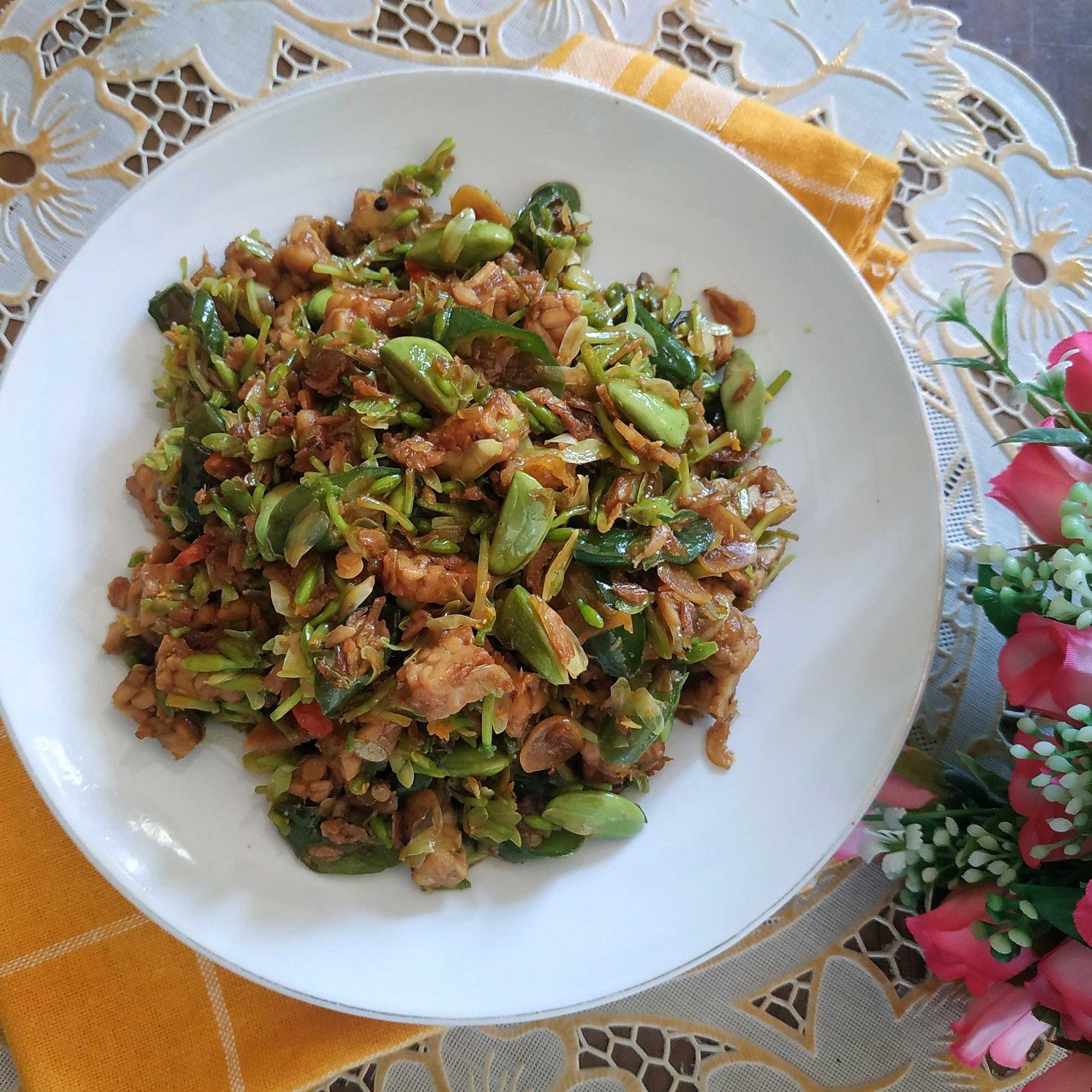 Resep Oseng Bunga Pepaya Tempe Sederhana Rumahan di Yummy App