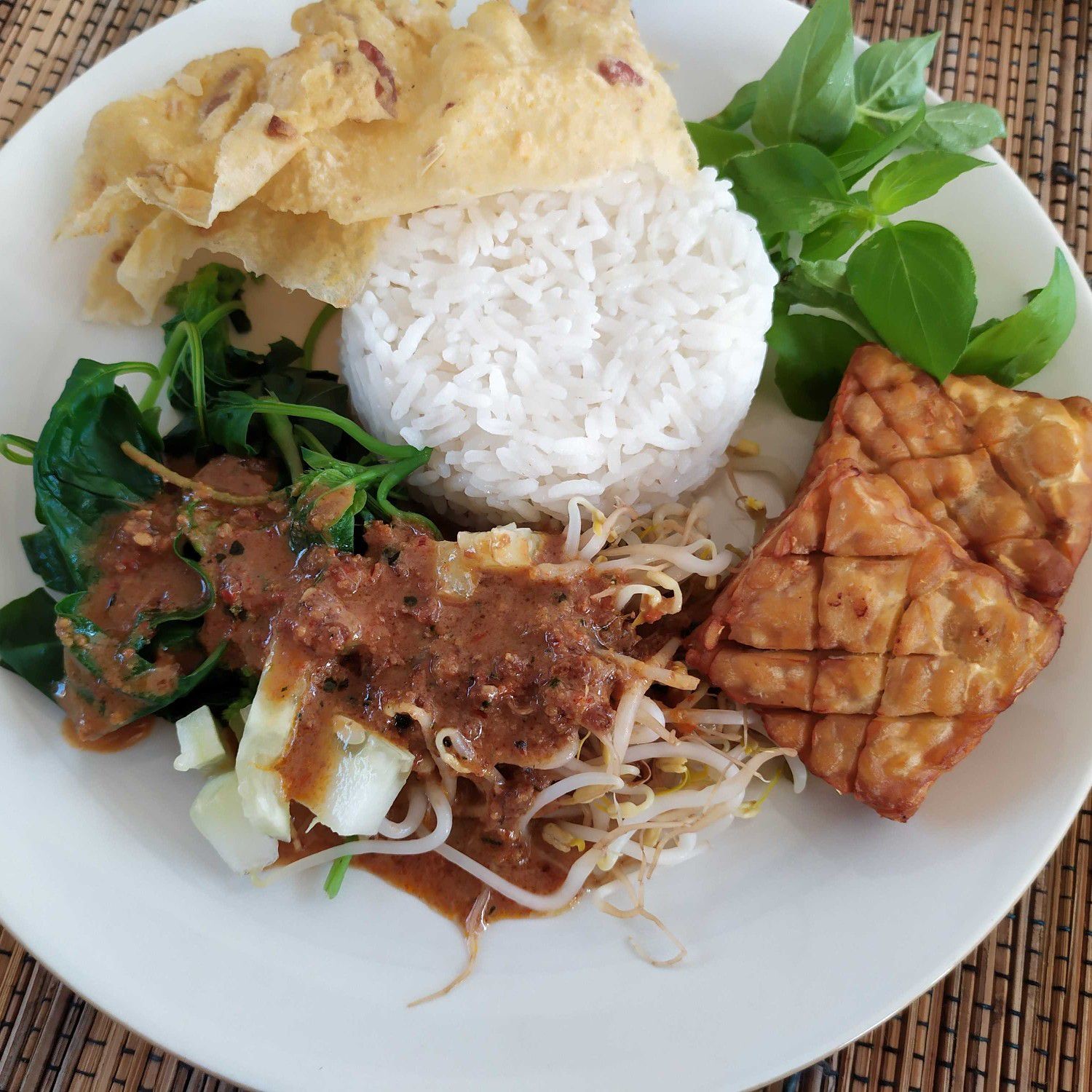 Resep Nasi Pecel Khas Jawa Timur Jagomasakminggu3periode2 Sederhana Rumahan Di Yummy App