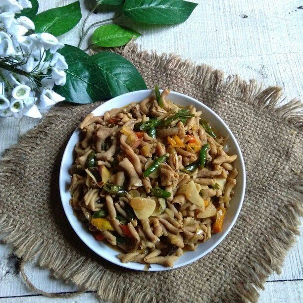 Resep Oseng Usus Cabe Ijo Sederhana Rumahan di Yummy App