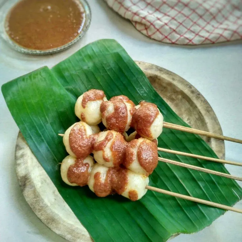 Resep Cilok (Aci Dicolok) Sederhana Rumahan di Yummy App Resep Cilok (Aci Dicolok) Sederhana Rumahan di Yummy App