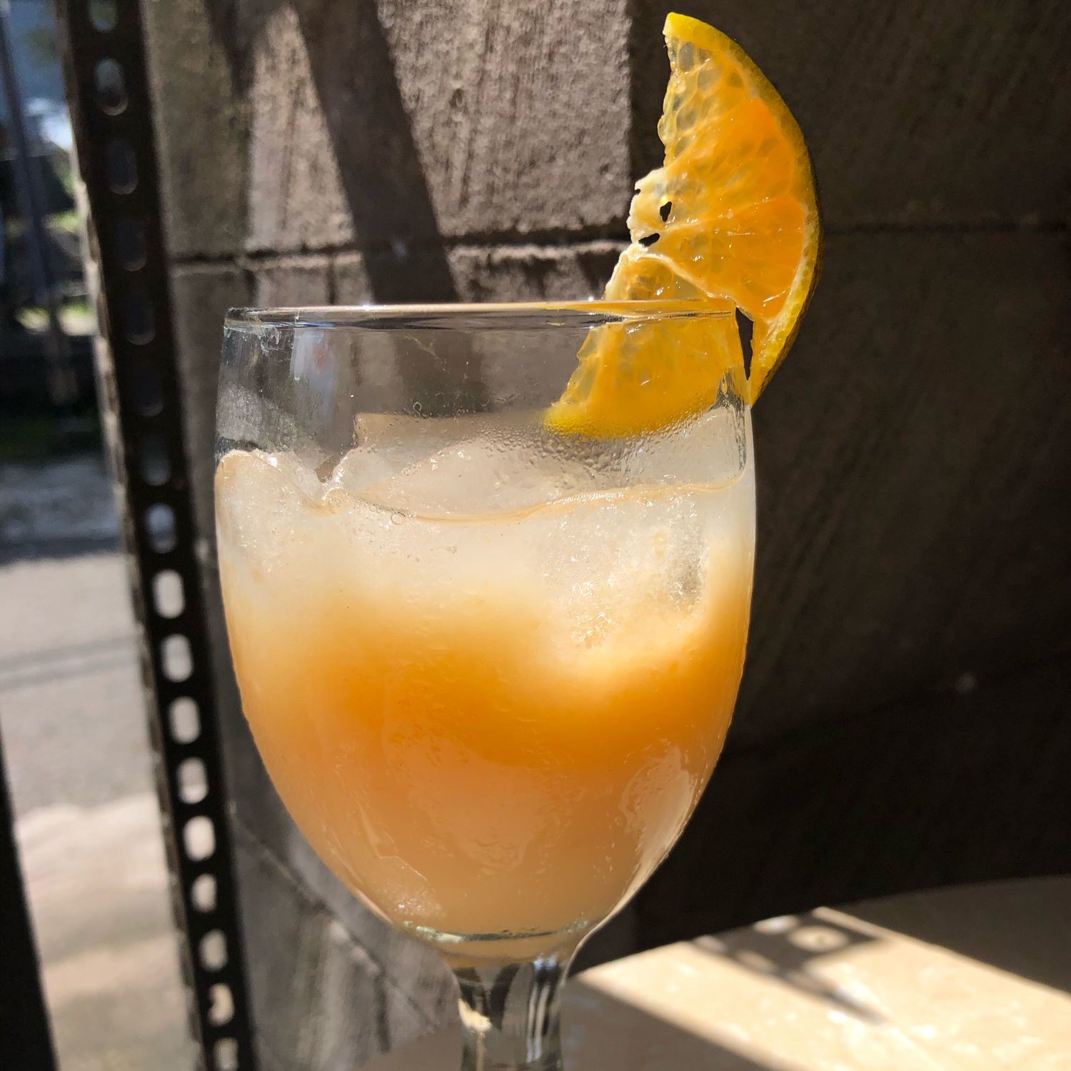 Resep Es Jeruk Yakult Segar Sederhana Rumahan di Yummy App