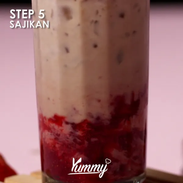 Resep Es Strawberry Kopi Latte Mudah dan Cepat