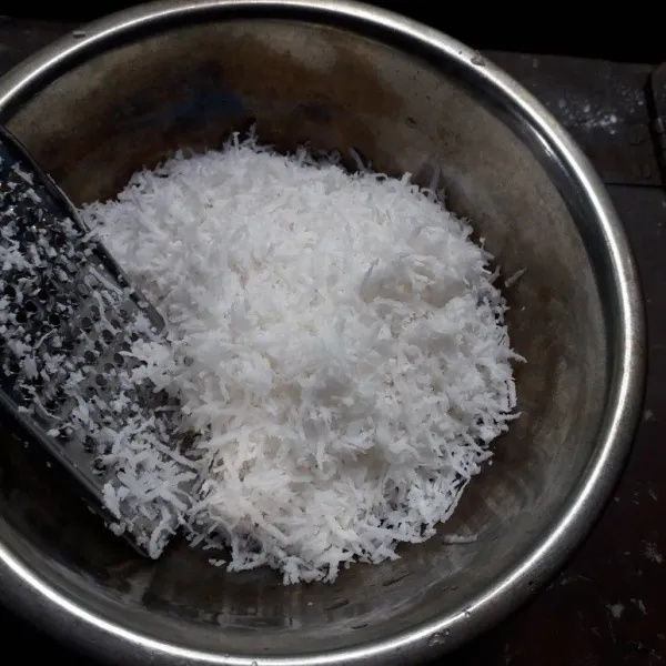 Resep Telur Kelapa Parut Goreng #JagoMasakMinggu9Periode2 Sederhana Rumahan di Yummy App