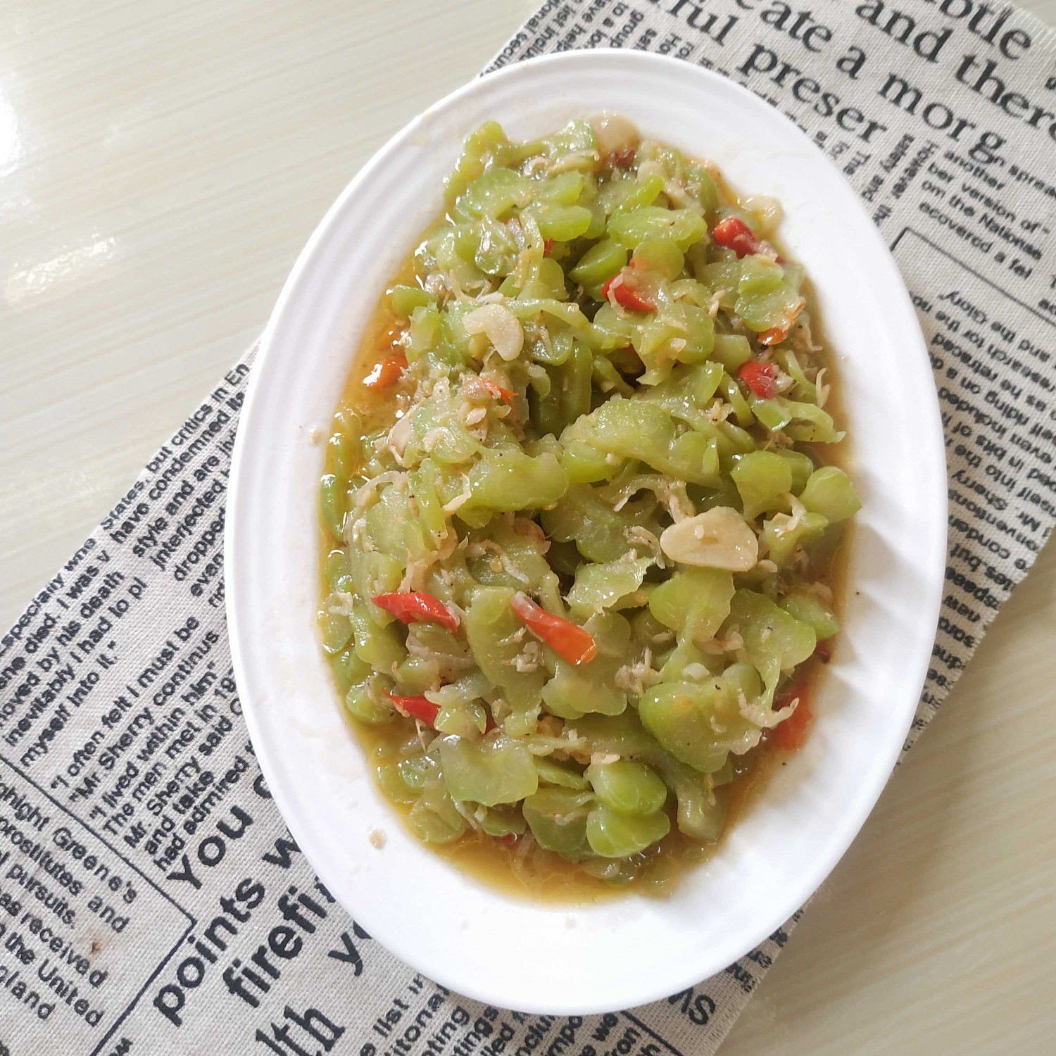 Resep Tumis Pare Udang Rebon Sederhana Rumahan di Yummy App