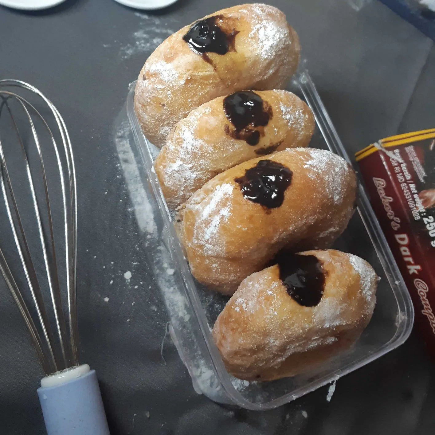 Resep Bomboloni Coklat Sederhana Rumahan Di Yummy App