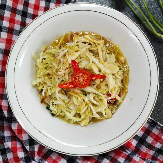 Resep Oseng Kecambah Kol & Ayam Suir Sederhana Rumahan di Yummy App