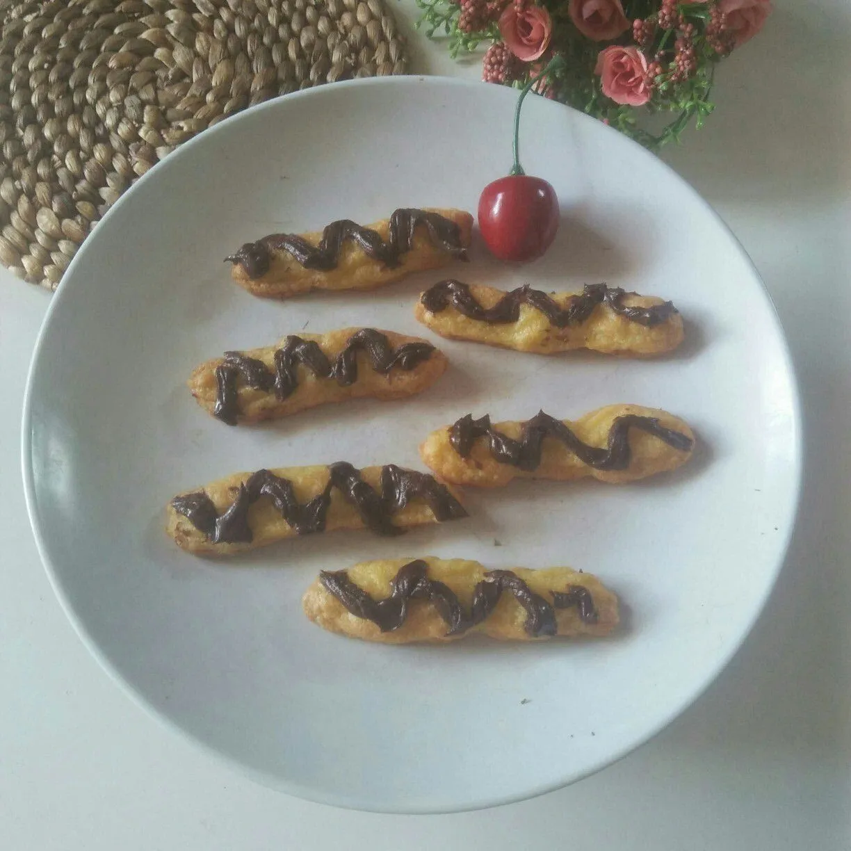 Resep Eclair Choux #JagoMasakMinggu2Periode3 Sederhana Rumahan di Yummy App