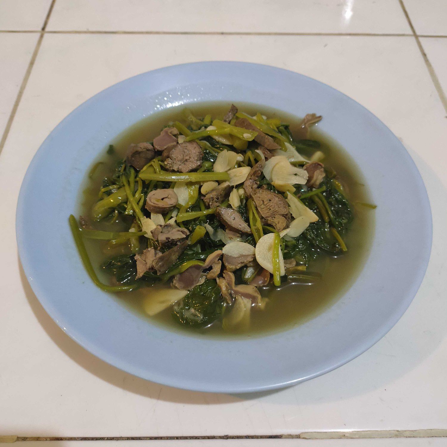 Resep Tumis Kangkung Rempelo Ati Sederhana Rumahan di Yummy App