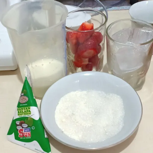 Resep Es Susu Strawberry #JagoMasakMinggu3Periode3 Sederhana Rumahan di ...