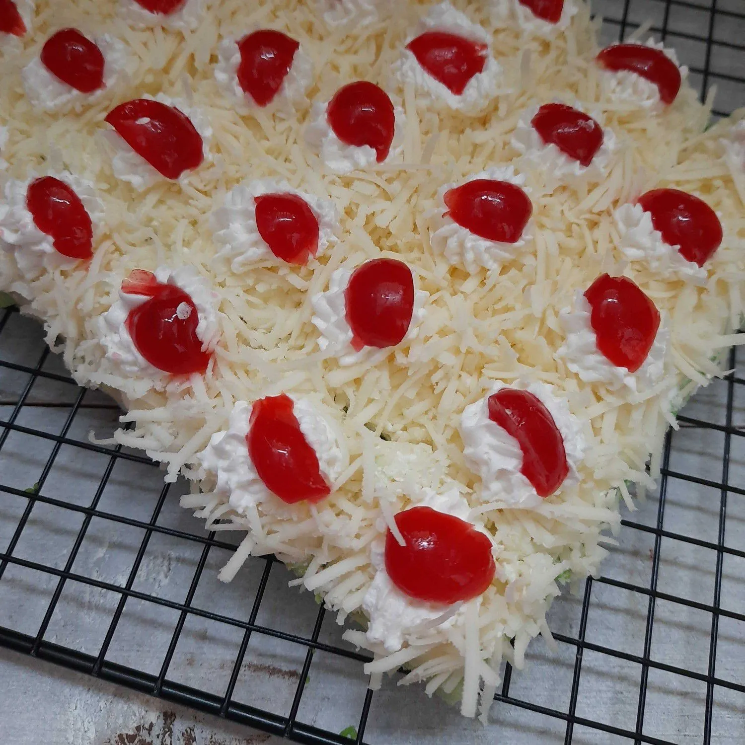 Resep Cake Potong Pandan Sederhana Rumahan di Yummy App Resep Cake Potong Pandan Sederhana Rumahan di Yummy App