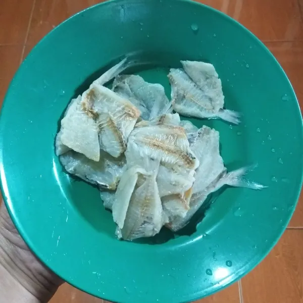 Resep Balado Ikan Asin Crispy Sederhana Rumahan di Yummy App