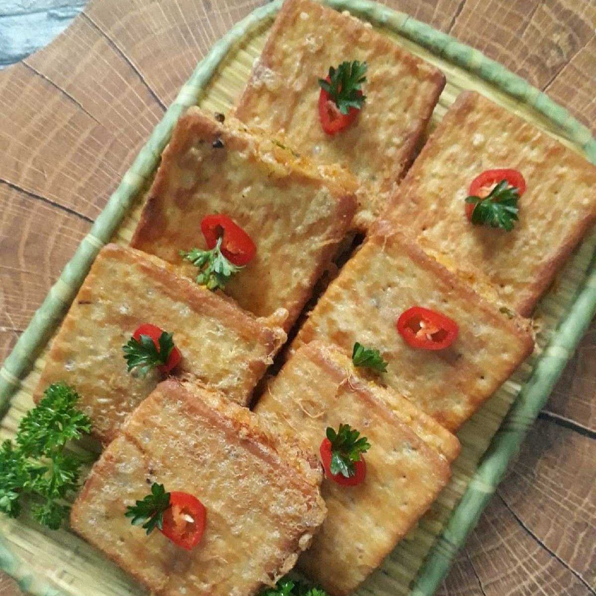 Resep Crackers Ragout Ayam Sederhana Rumahan di Yummy App