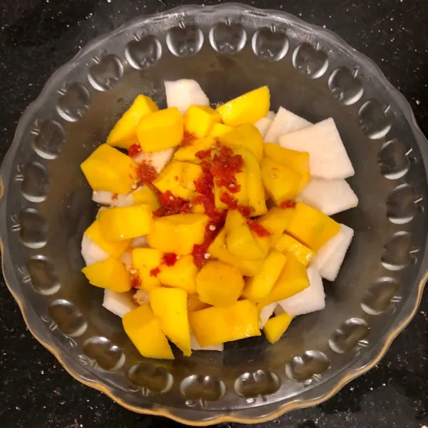Resep Asinan Bengkuang Mangga Sederhana Rumahan di Yummy App