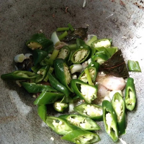 Resep Oreg Tempe Cabe Ijo Sederhana Rumahan Di Yummy App