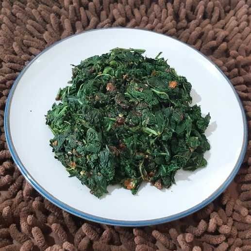 Resep Rujak Daun Singkong Sederhana Rumahan di Yummy App