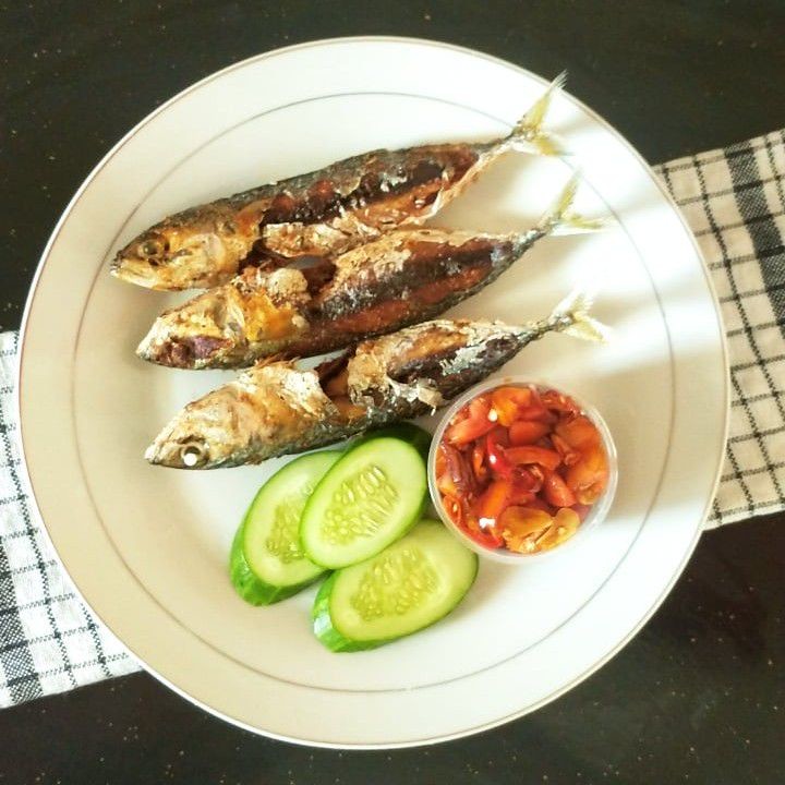 Resep Ikan Goreng Colo - Colo #JagoMasakMinggu10Periode3 Sederhana ...