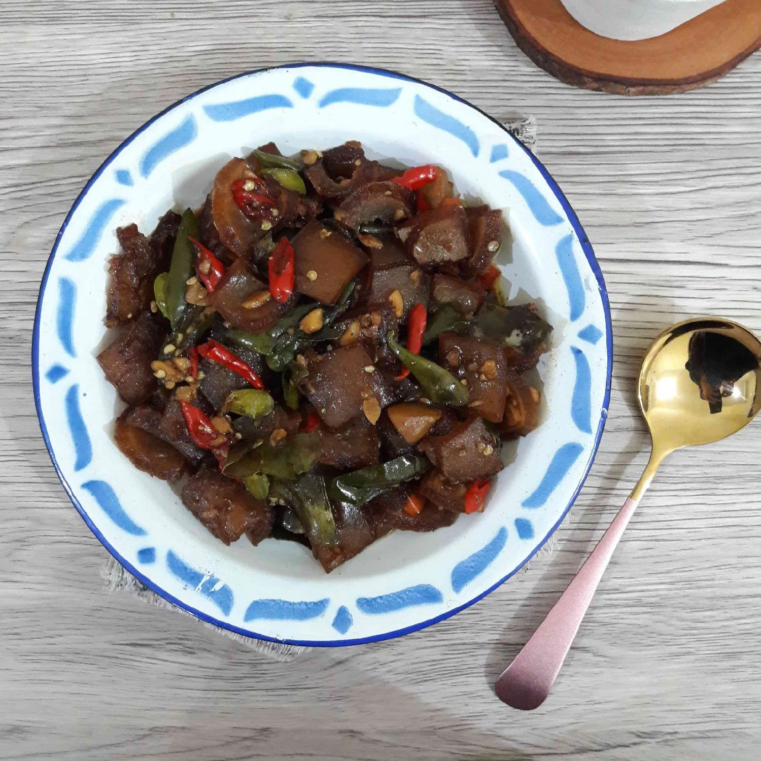 Resep Oseng Kikil Cabe Ijo Sederhana Rumahan di Yummy App Resep Oseng Kikil Cabe Ijo Sederhana Rumahan di Yummy App