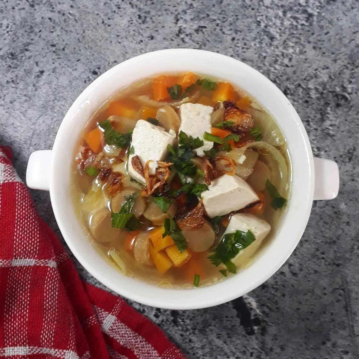 Resep Sup Tahu Sosis Sederhana Rumahan di Yummy App