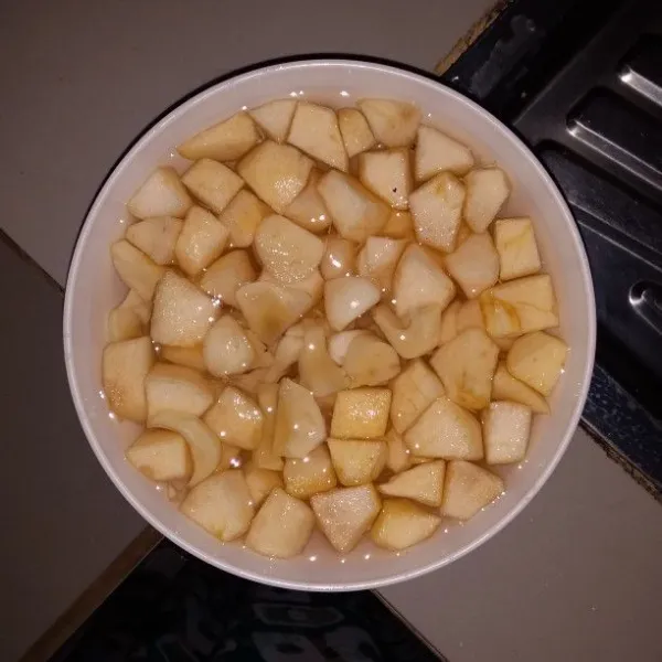 Resep Lumpia Manis isi Salak Apel Sederhana Rumahan di Yummy App