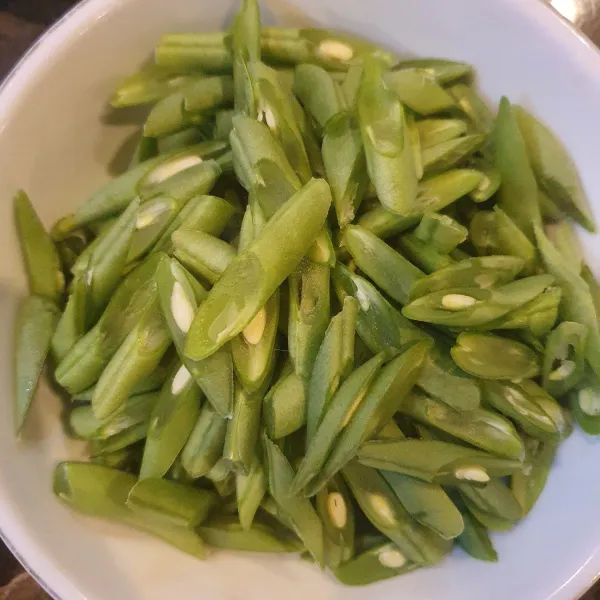 Resep Sayur Tempe Pete Sederhana Rumahan di Yummy App