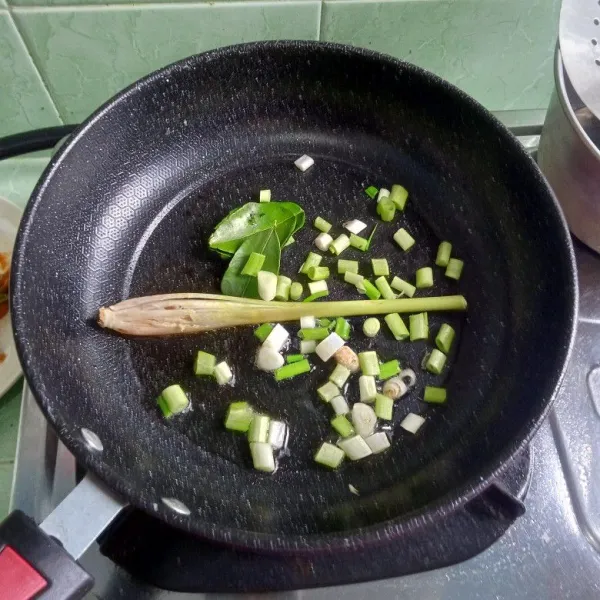 Resep Rawon Sayur Sederhana Rumahan di Yummy App