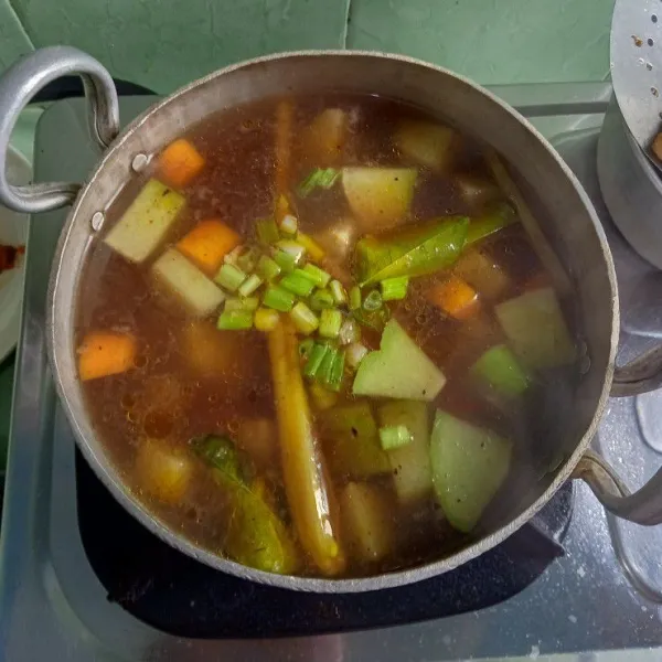 Resep Rawon Sayur Sederhana Rumahan di Yummy App