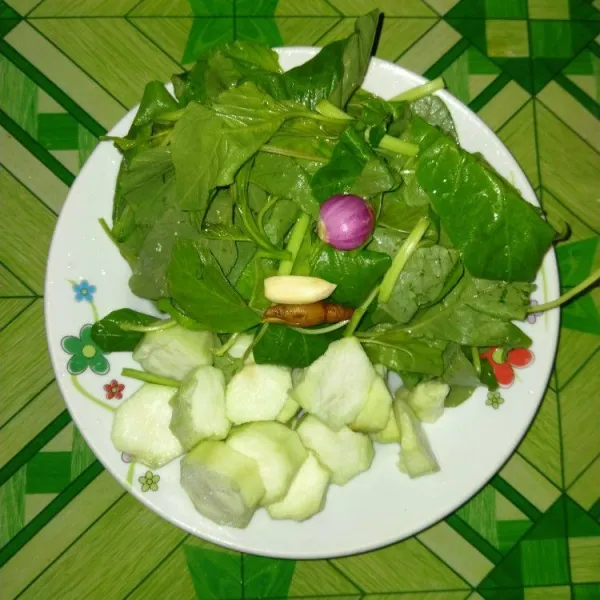 Resep Sayur Bayam Oyong Sederhana Rumahan Di Yummy App