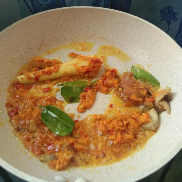 Resep Spaghetti Kuah Kari Special Sederhana Rumahan Di Yummy App