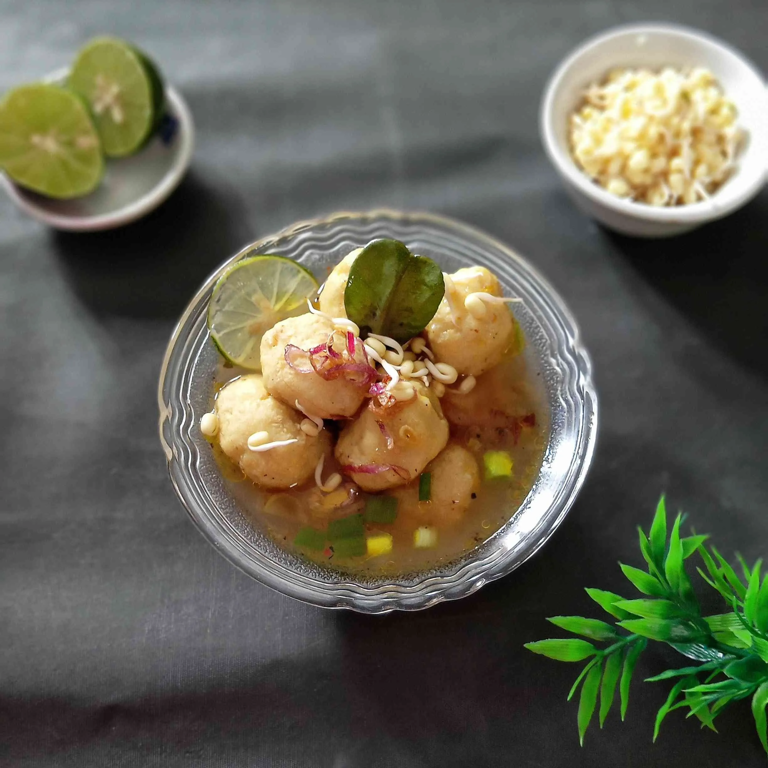 Resep Bakso Tahu Kuah Rawon Sederhana Rumahan di Yummy App